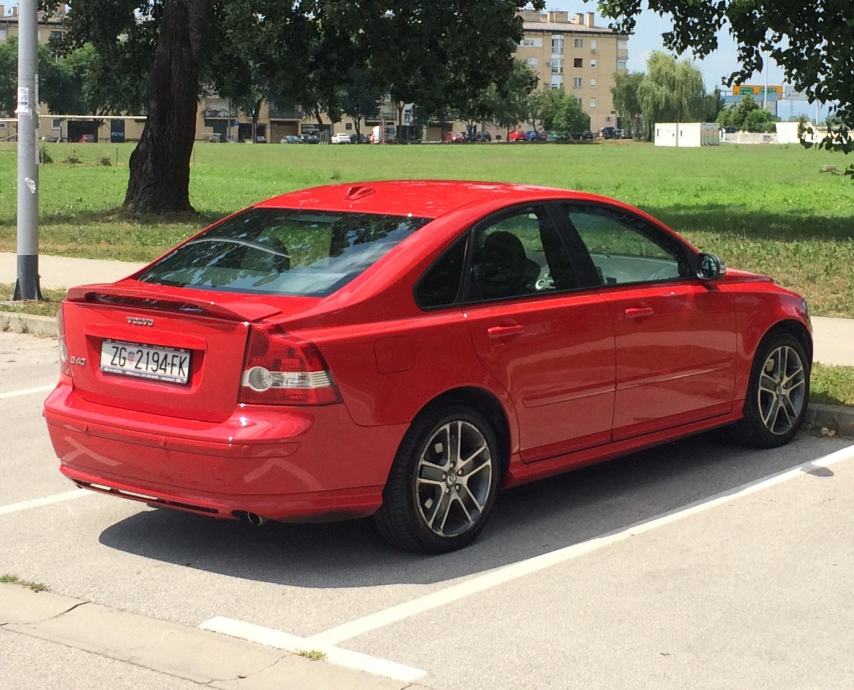 Volvo S40 D5 R-design, 2007 god.
