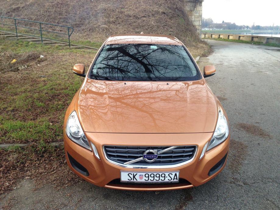 Volvo S60 D2, 2012 god.
