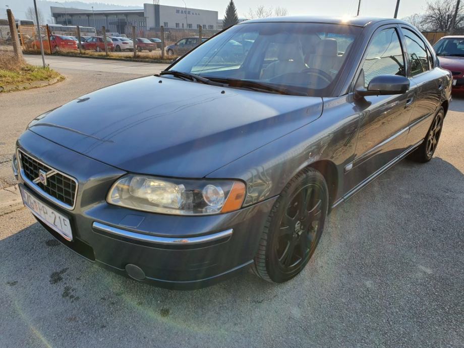 Volvo S60 D5, 2005 god.