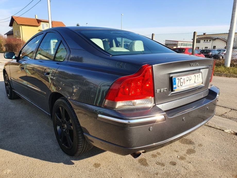 Volvo S60 D5, 2005 god.