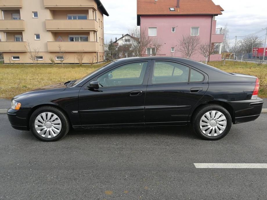 Volvo S60 D5, 2005 god.