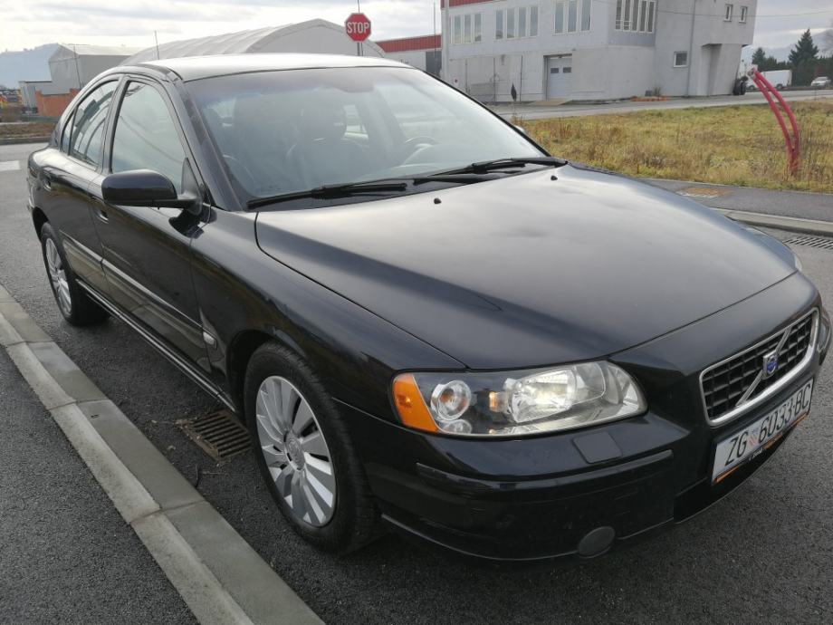 Volvo S60 D5, 2005 god.