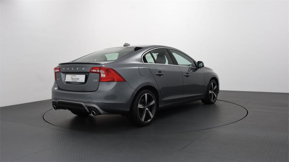 Volvo S60 D2 R-Design, 2016 god.