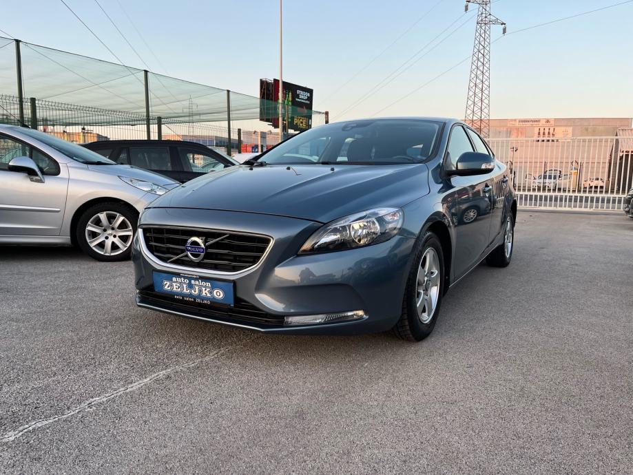 Volvo V40 D2 navigacija | grijanje sjedala | 90000 km, 2014 god.