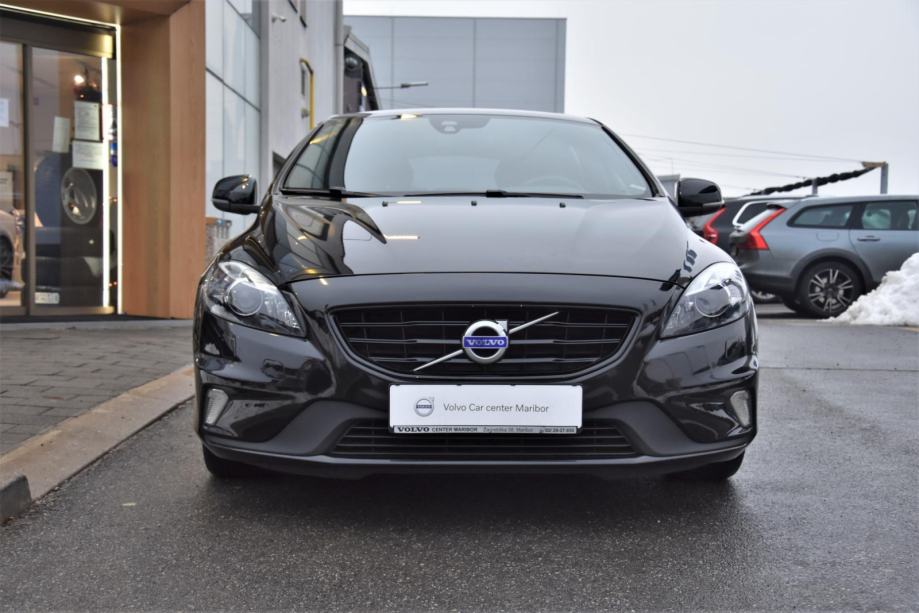 Volvo V40 D2 R-DESIGN, 2015 god.
