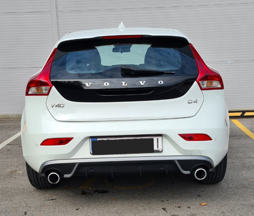 Volvo V40 D4 R - Design, 2014 god.