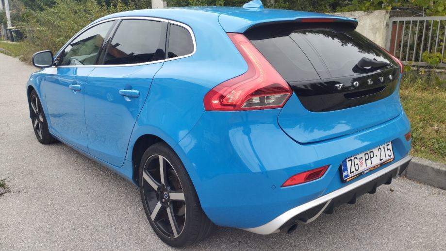 Volvo V40 D4, 2014 god.