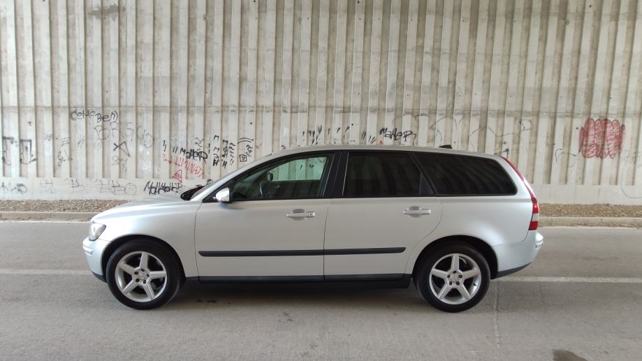 Volvo V50 2,0 D - kupljen u RH - prodaje 2. vlasnik, 2006 god.