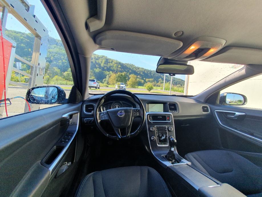Volvo V60 D2, Reg 1g.! Top stanje!, 2014 god.