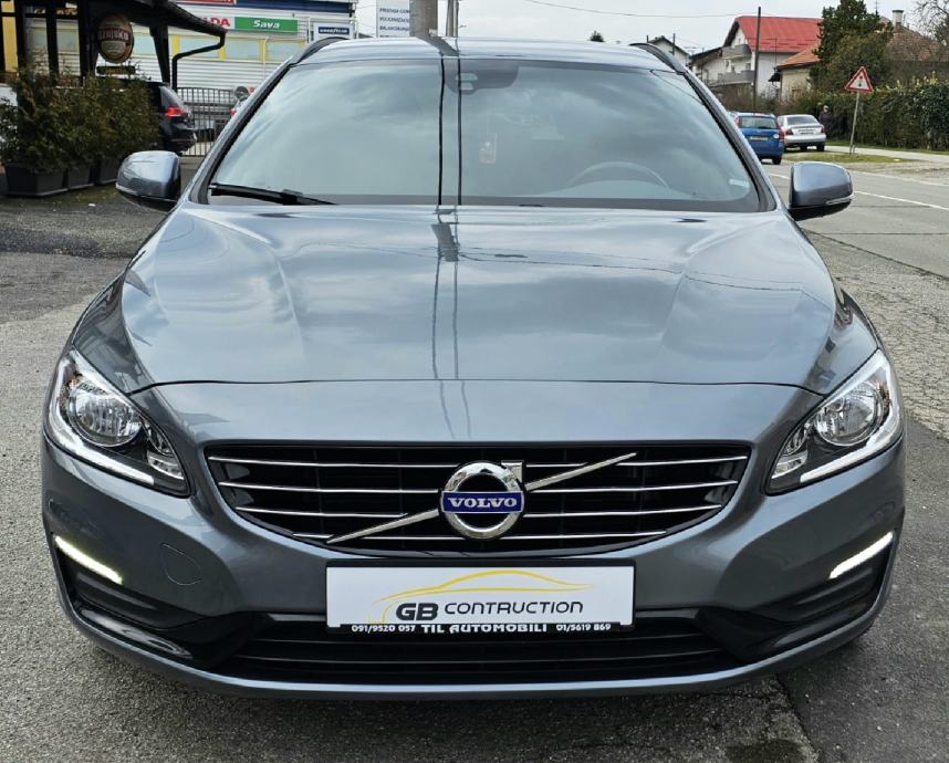 Volvo V60 D2,MOMENTUM,NAVIGACIJA,KAMERA,ALU 17,KOŽNA SJEDALA,GARANCIJA ...