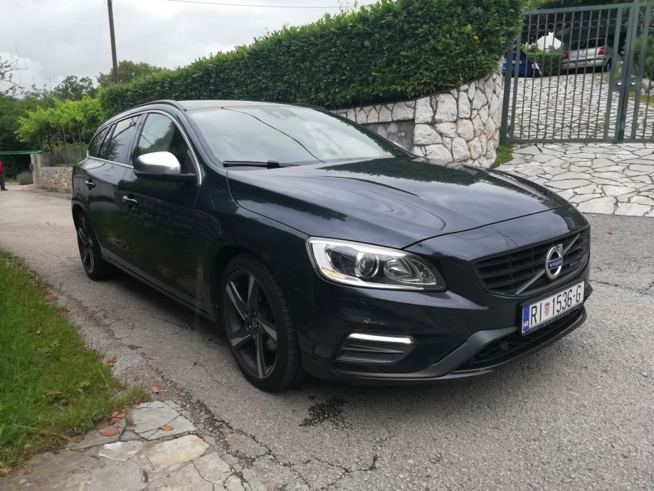 Volvo V60 D4 R-design, automatk, 5 cilindara, webasto, 2014 god.
