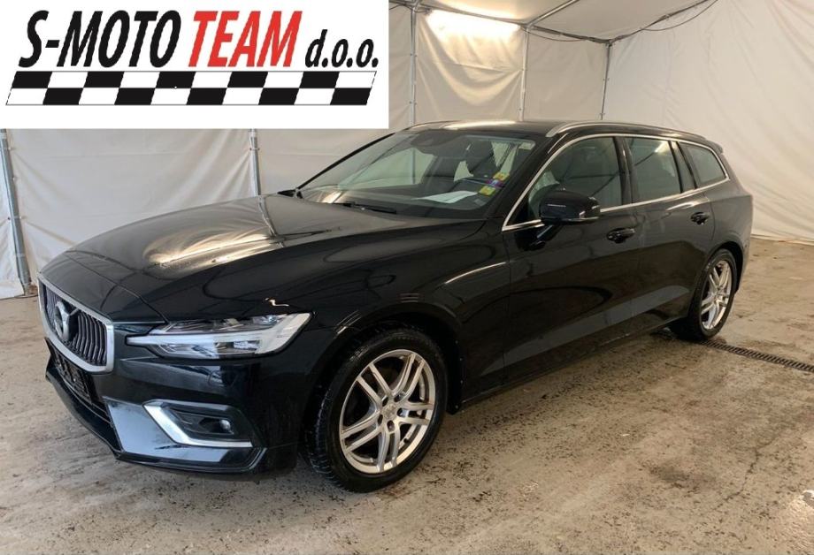 Volvo V60 D4 Inscription LED Navi Vollleder DAB Sound, 2020 god.
