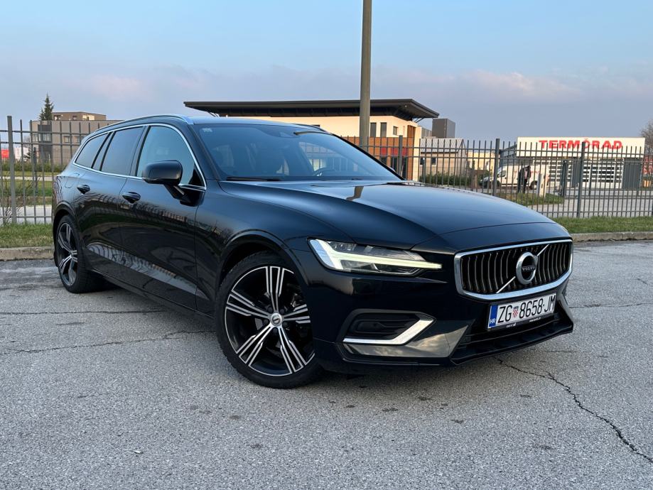Volvo V60 D4 INSCRIPTION, 2018 god.