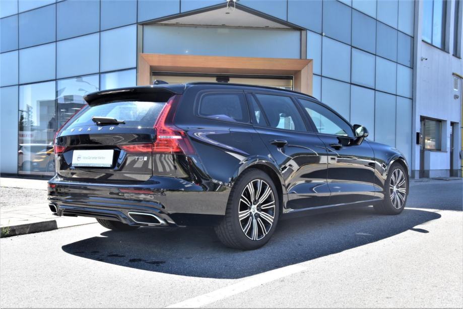 Volvo V60 T5 R-Design AUT., 2019 god.