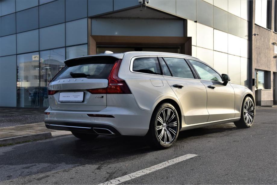 Volvo V60 T6 AWD INSCRIPTION, 2019 god.