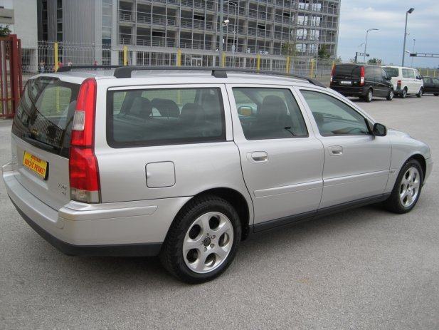 Volvo V70 D5, 2004 god.