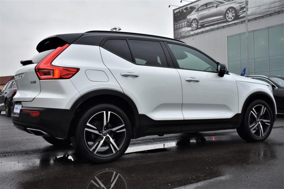 Volvo XC40 D3 2.0L R-DESIGN,PANORAMA,NAVI,KAMERA, DO 2 GODINE JAMSTVA ...