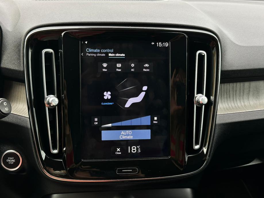 Volvo XC40 D3 4x4 Automatik INSCRIPTION FULL LED Park Assist* VIRTUAL ...