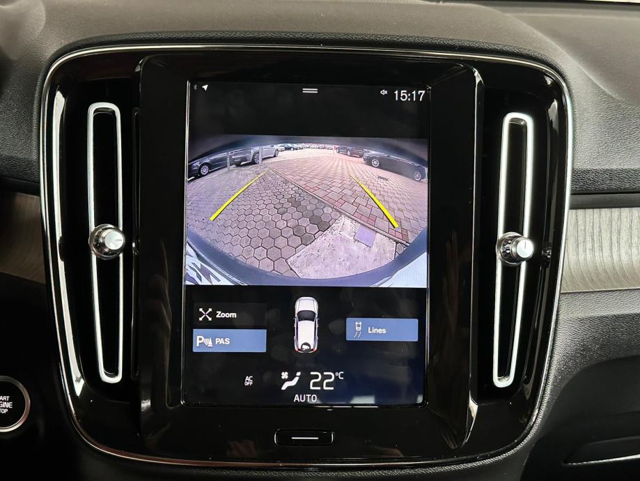 Volvo XC40 D3 4x4 Automatik INSCRIPTION FULL LED Park Assist* VIRTUAL ...