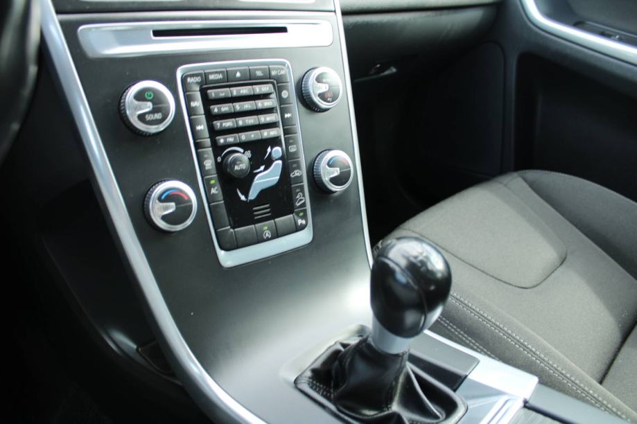 Volvo XC60 D4 AWD *NAVIGACIJA*, 2014 god.