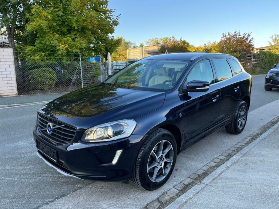 Volvo XC60 FWD D3 Ocean Race, 2016 god.