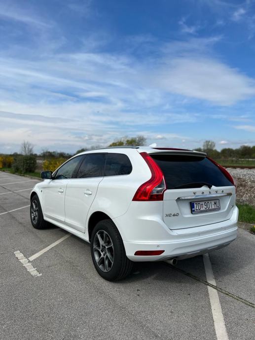Volvo XC60 FWD D3, 2016 god.