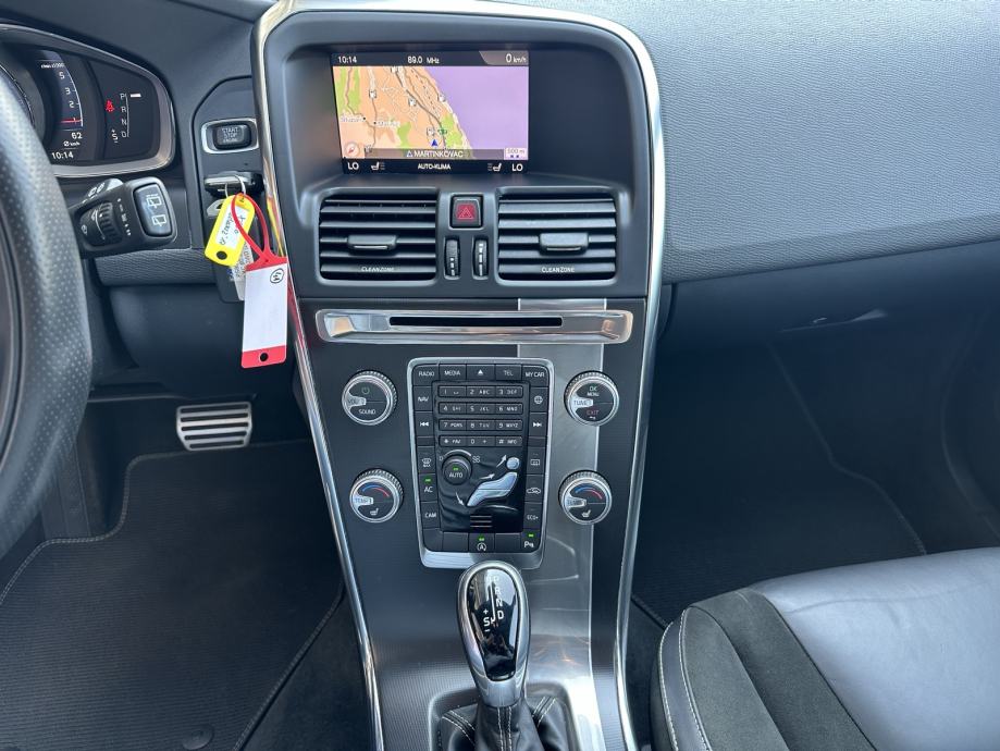 Volvo XC60 R-Design D3 Automatik, navigacija, kamera, jamstvo 1.g ...