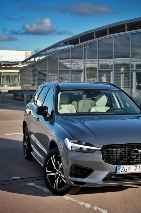 Volvo XC60 T6 Recharge R-Design Expression, PDV, 340 KS, reg 12/2024 ...