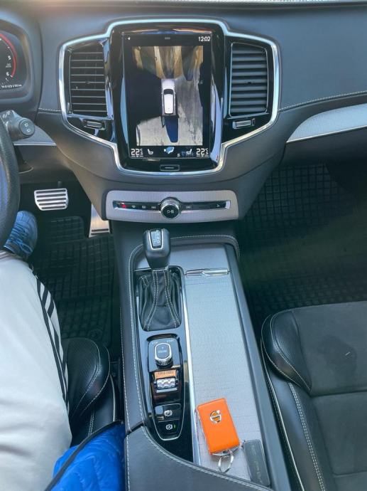 Volvo XC90 D5 AWD R-Design automatik, 2016 god.