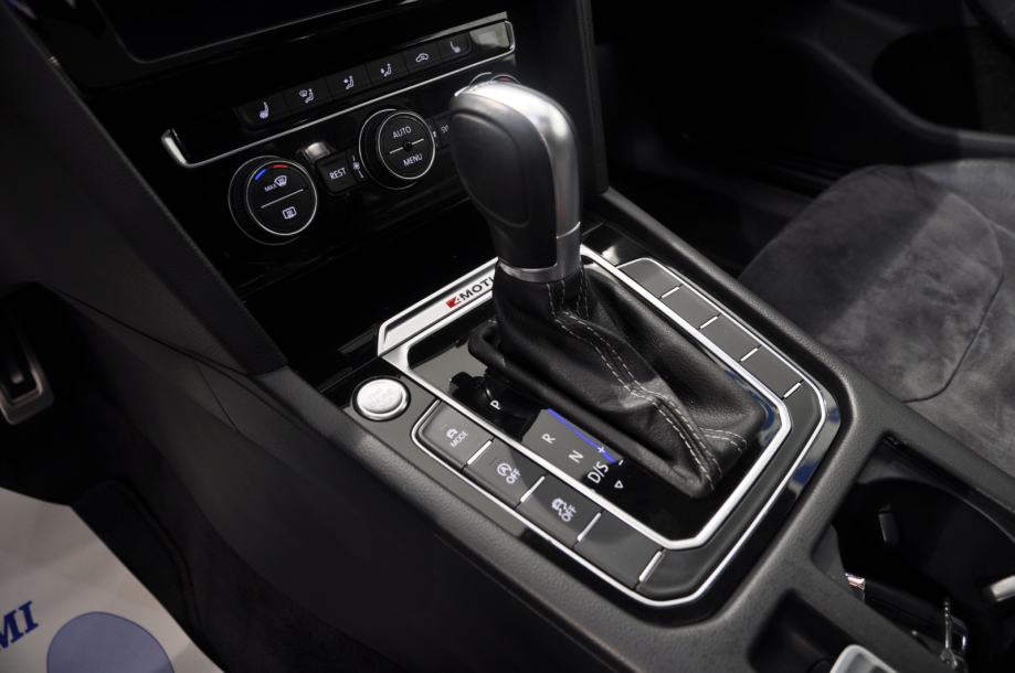 VW Arteon 4MOTION 176kW R-Line|ACC|Pano|FullLED|Virtual|, 2017 god.