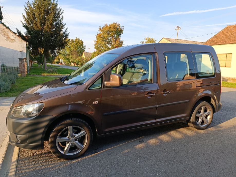VW Caddy 1,6 TDI, 2011 god.