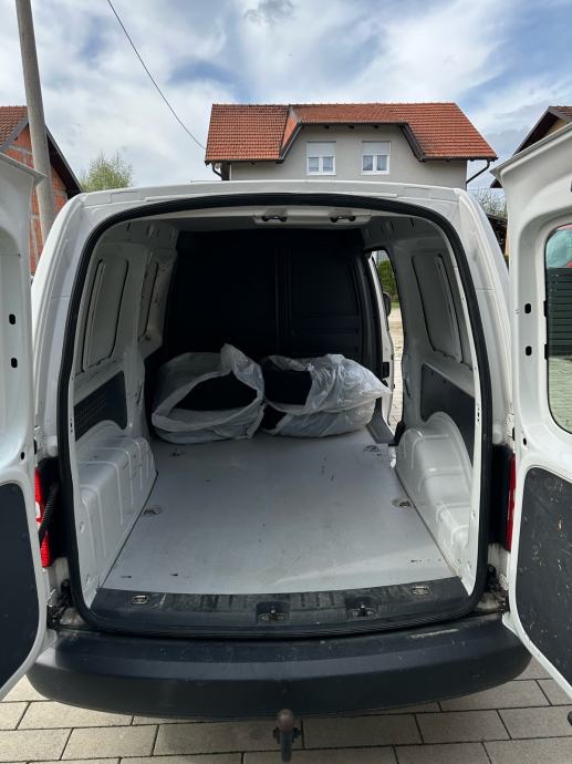 VW Caddy Maxi 1,6 TDI *100tkm-na firmu*, 2013 god.