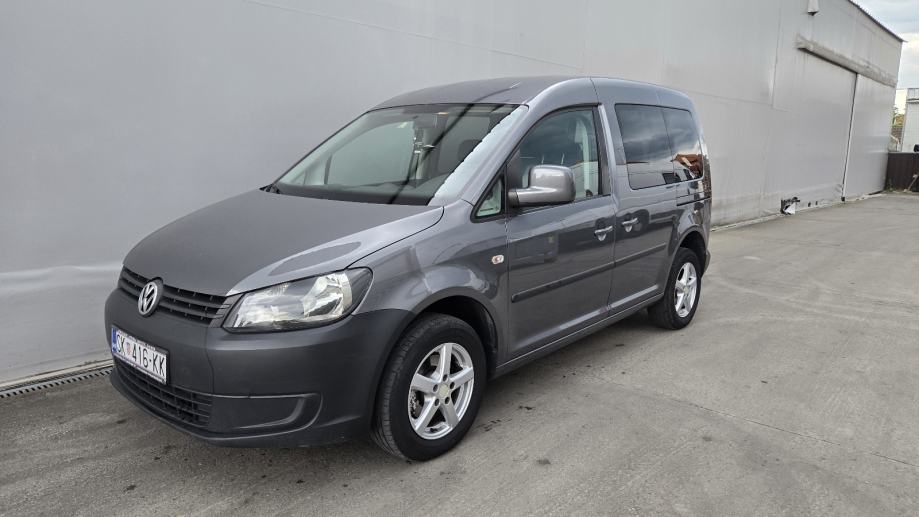 VW Caddy 1,6 TDI, 2013 god.