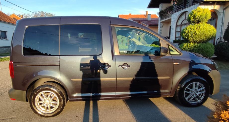 VW Caddy 2,0 TDI, 2020 god.