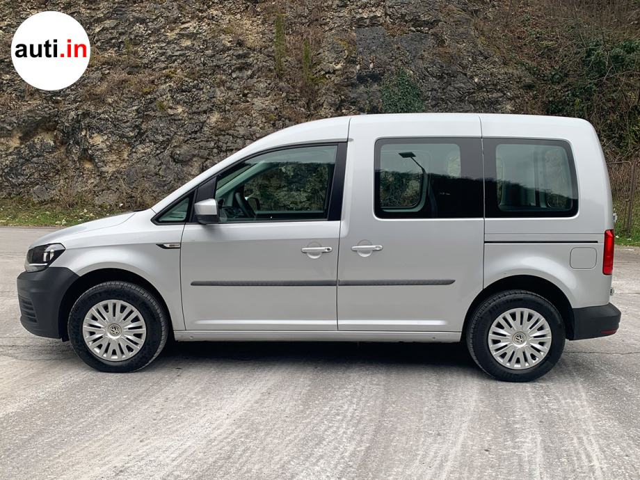 VW Caddy 2,0 TDI Trendline Putnički Klima 2x klizna vrata, 2017 god.