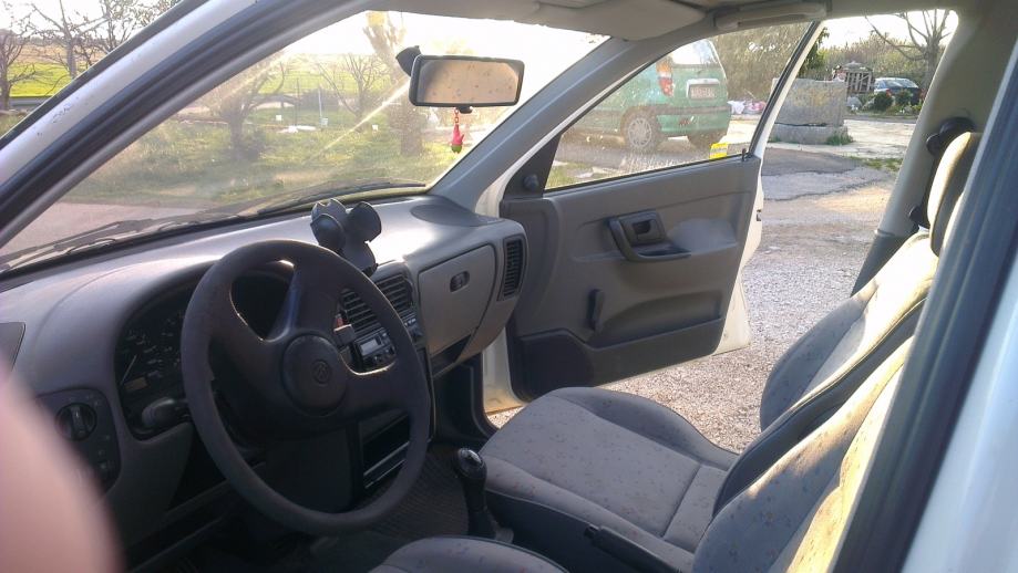 VW Caddy Kombi 1,4, 1998 god.