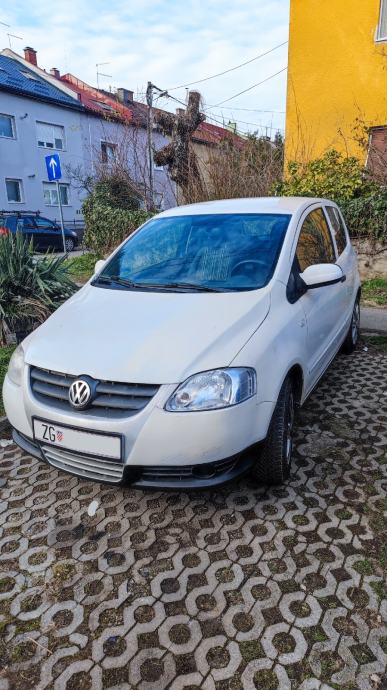 VW Fox 1,2, 2008 god.
