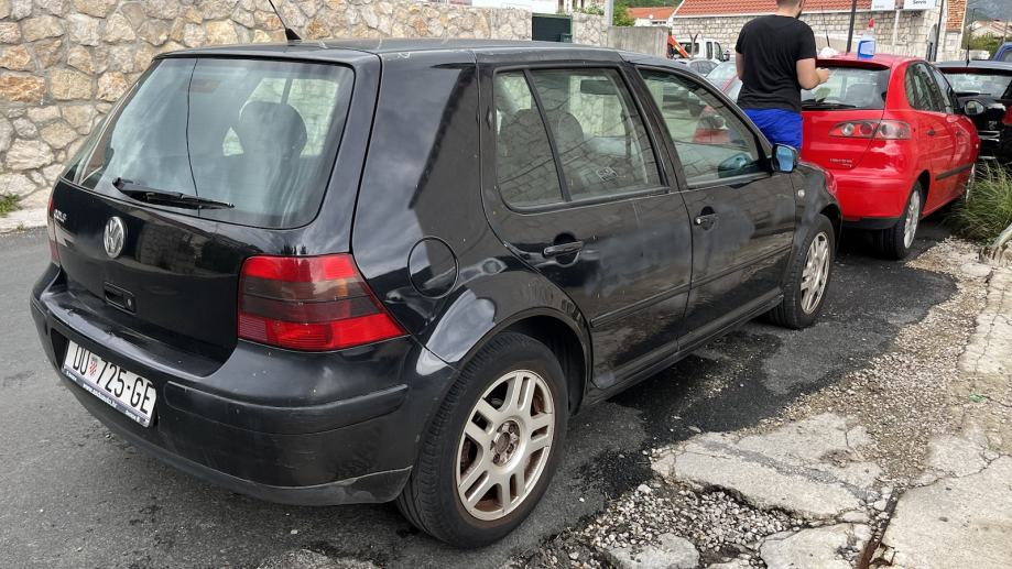 VW Golf 4 1,4, 2001 god.
