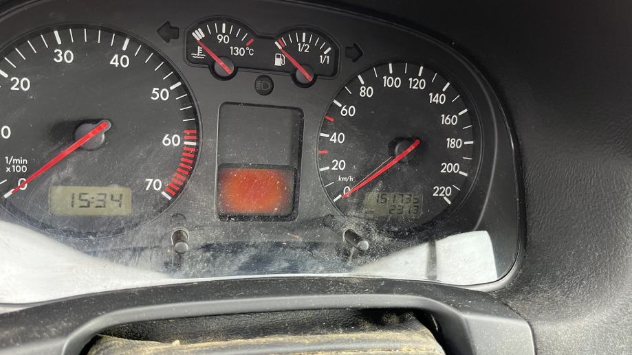 VW Golf 4 1,4, 2001 god.