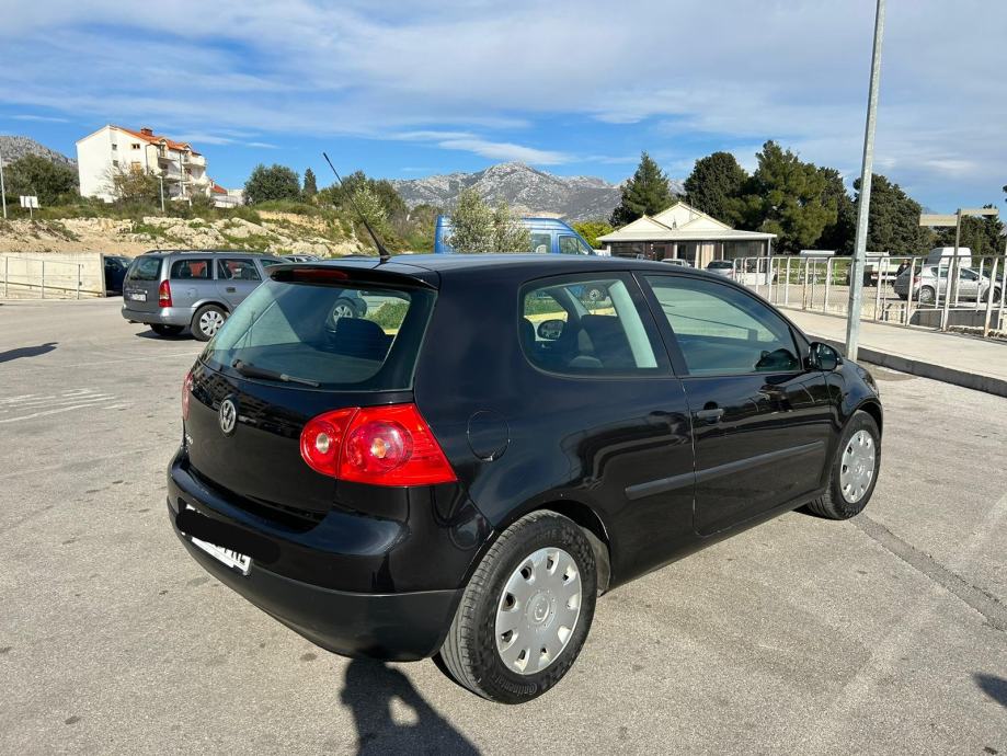 VW Golf 5 1,4 FSI BEZ ZAMIJENA, 2005 god.