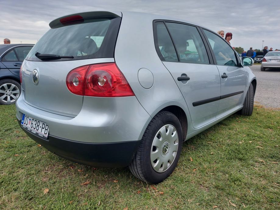 VW Golf 5 1,4, 2004 god.