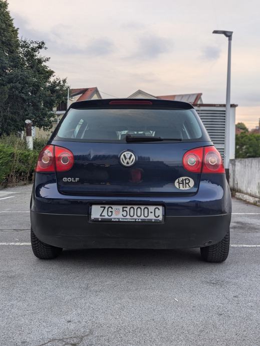 VW Golf 5 1,4, 2004 god.