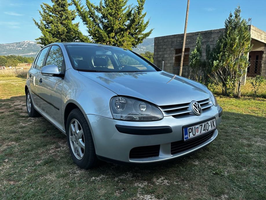VW Golf 5 1,6 FSI, 2004 god.
