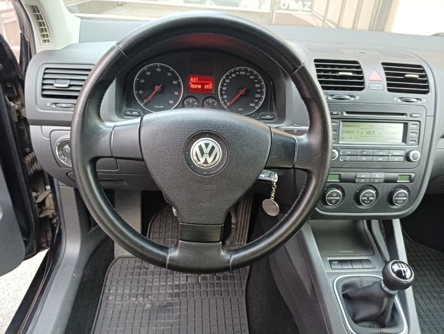 VW Golf 5 1,6, 2006 god.