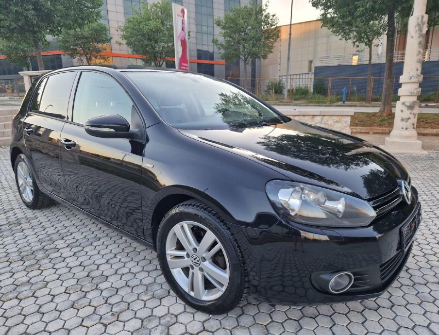 VW GOLF VI *MATCH* AUT.KLIMA~NAVI~TEMP~2×PDC~ALU....11/2012 GOD, 2012 god.