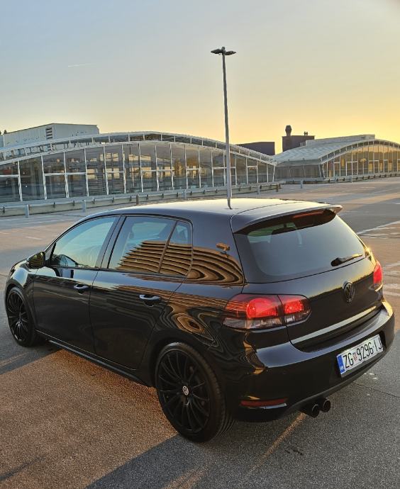 VW Golf 6 2.0 GTD, DSG-automatic, F1, Navi, reg do 8/24, 2010 god.