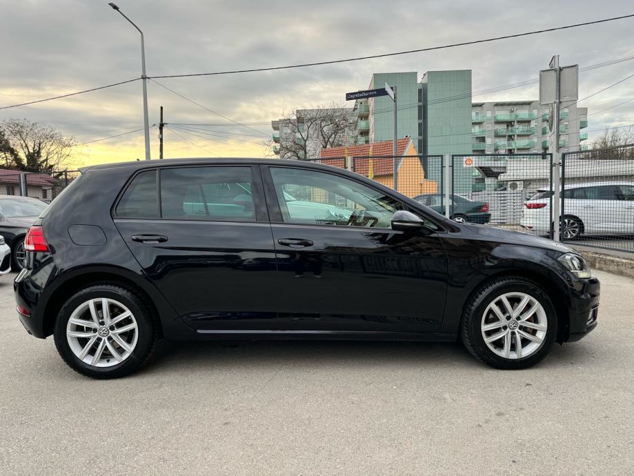 VW Golf 7 1,6 TDI BMT DSG **FACELIFT**AUTOMATIK**COMFORTLINE**, 2017 god.