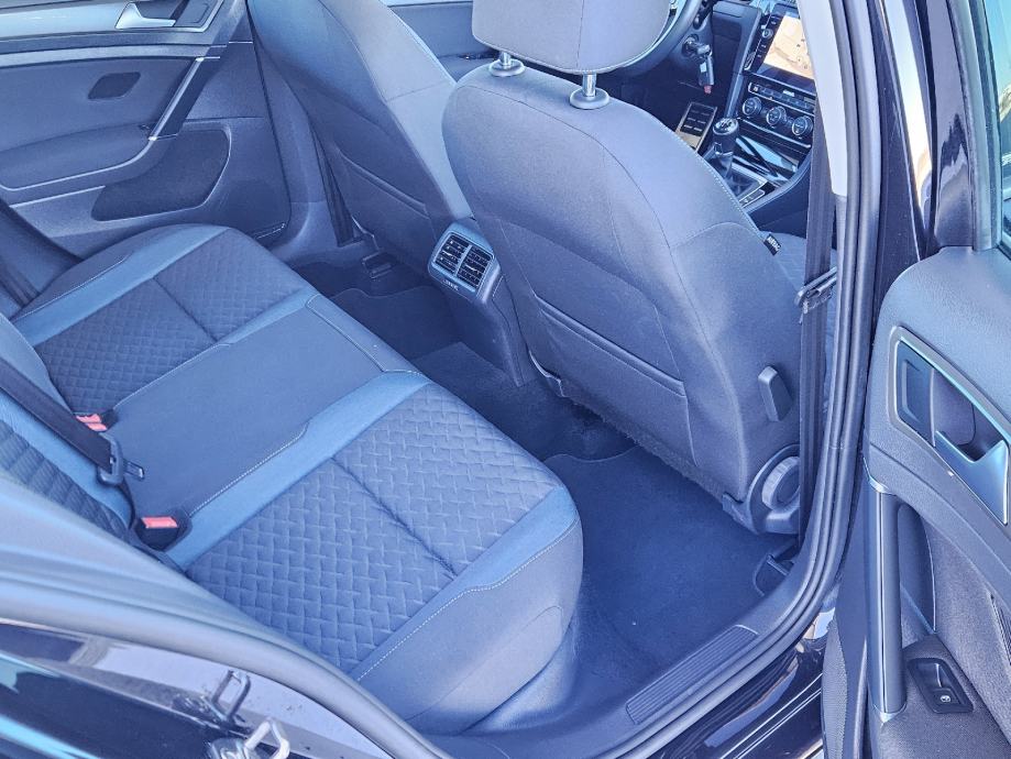 VW Golf 7 1,6 TDI IQ DRIVE,92,TKM,TOP STANJE, 2019 god.