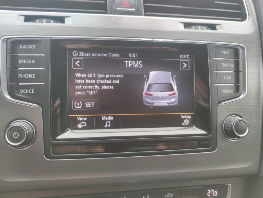 VW Golf 7 1,6 TDI R LINE DSG AUTOMATIK F1 NAVIGACIJA PARK PILOT, 2013 god.