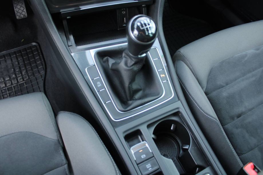 VW Golf 7 1,6 TDI R line JEDINSTVENA PONUDA LASINGA U HRVATSKOJ, 2018 god.